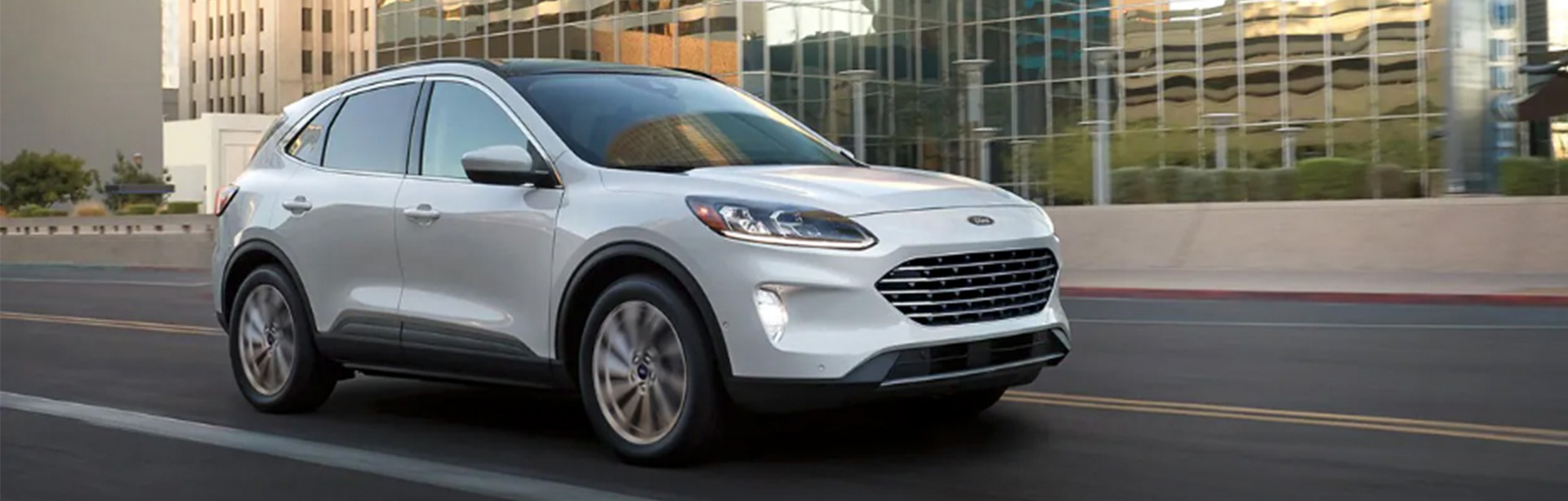 Everything You Need to Know About the 2022 Ford Escape SE Hybrid ...